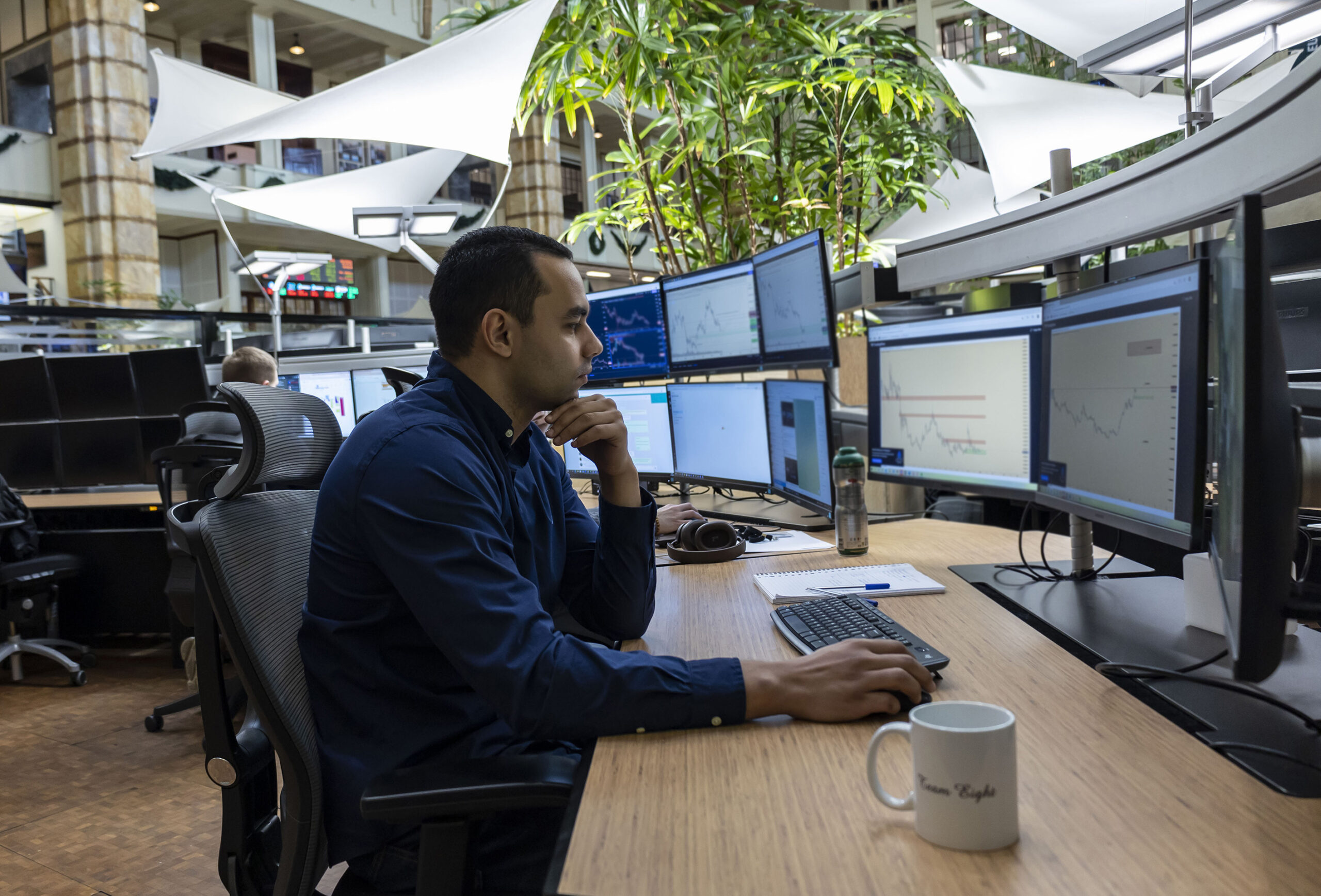 Technical Analyst | Eight Global