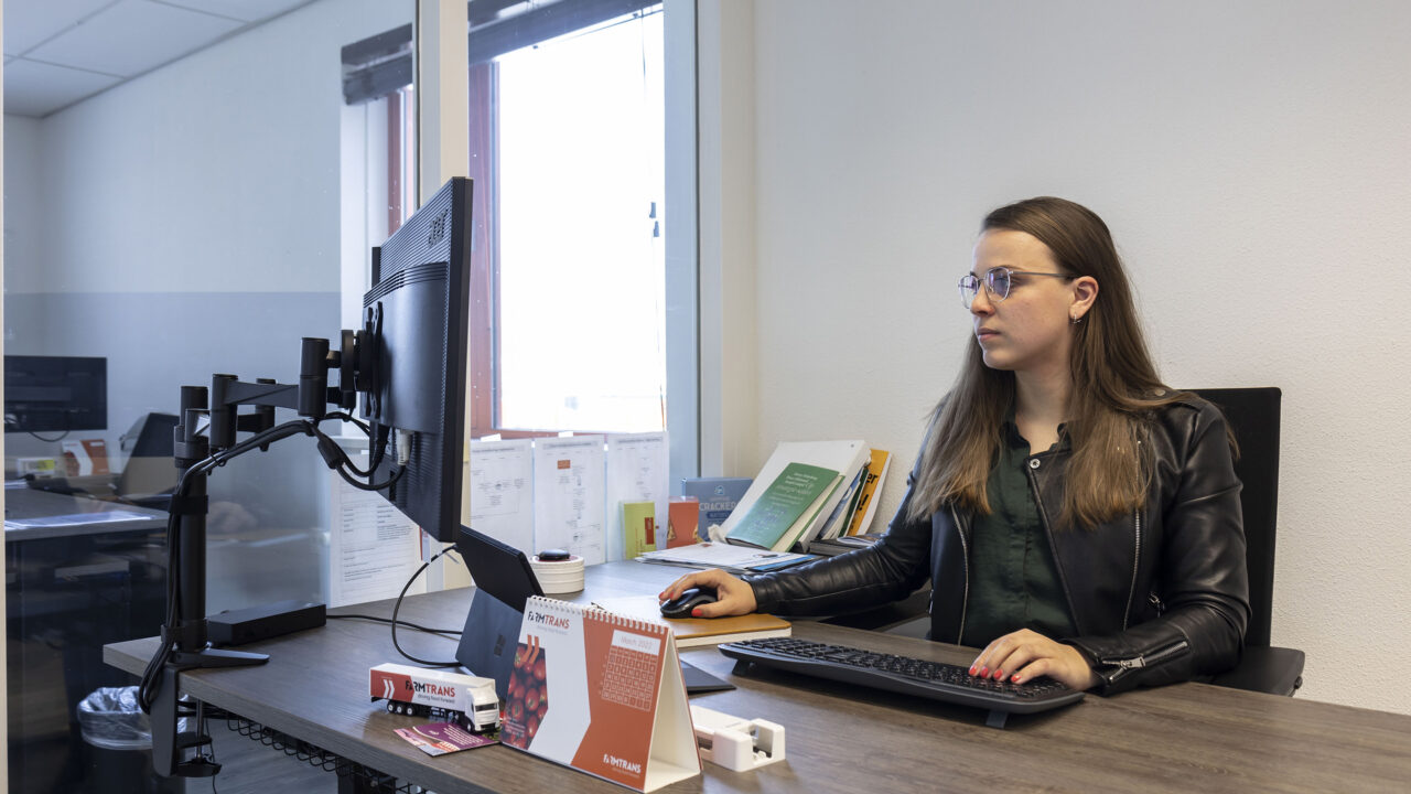 Business Controller | Farm Trans