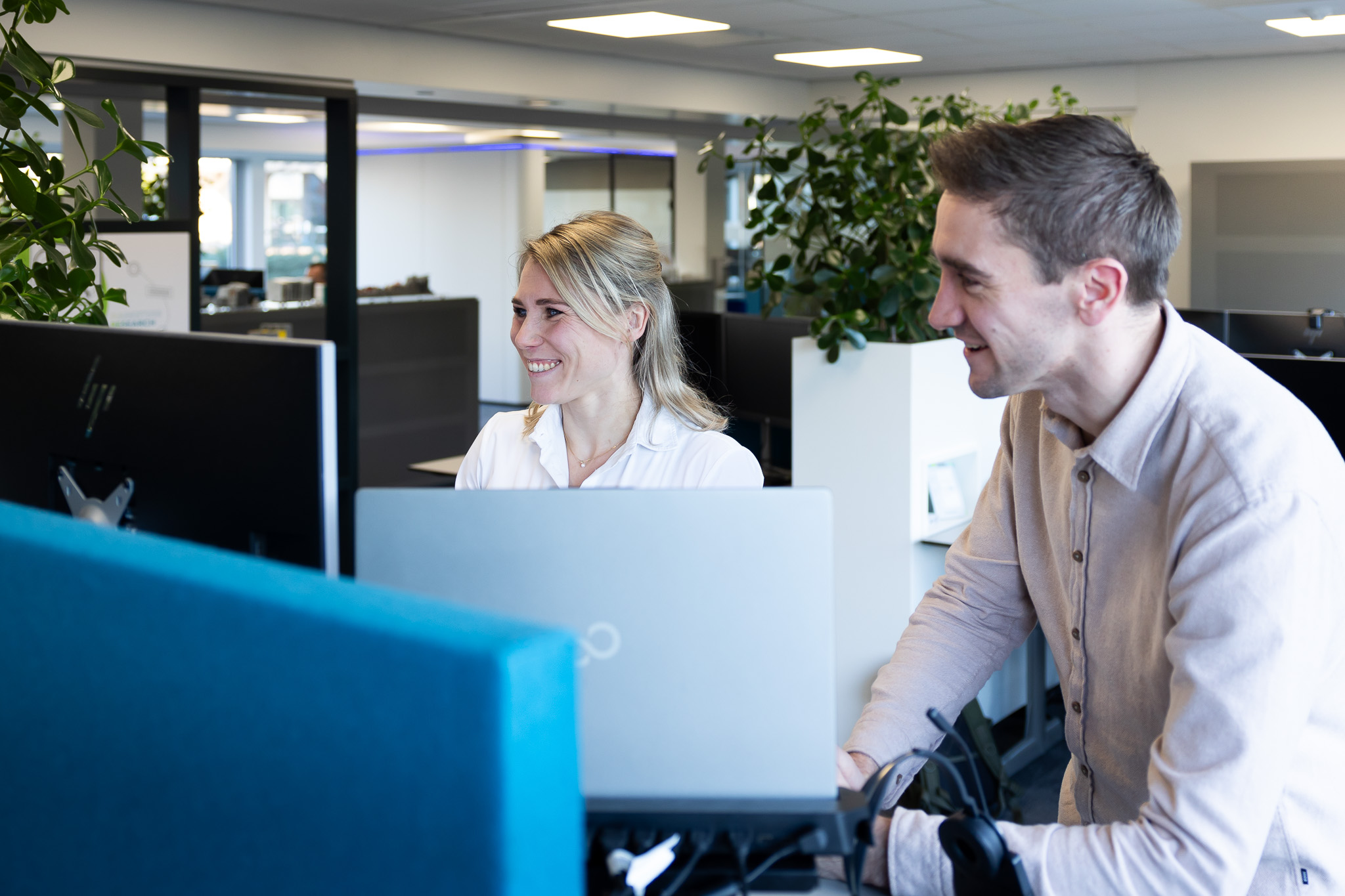 Process Engineer Business Systems | Phoenix Contact